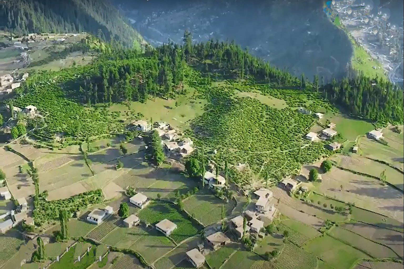 Boyun Valley Green Peak Kalam: A Hiker's Paradise in Green Top (Kalam ...