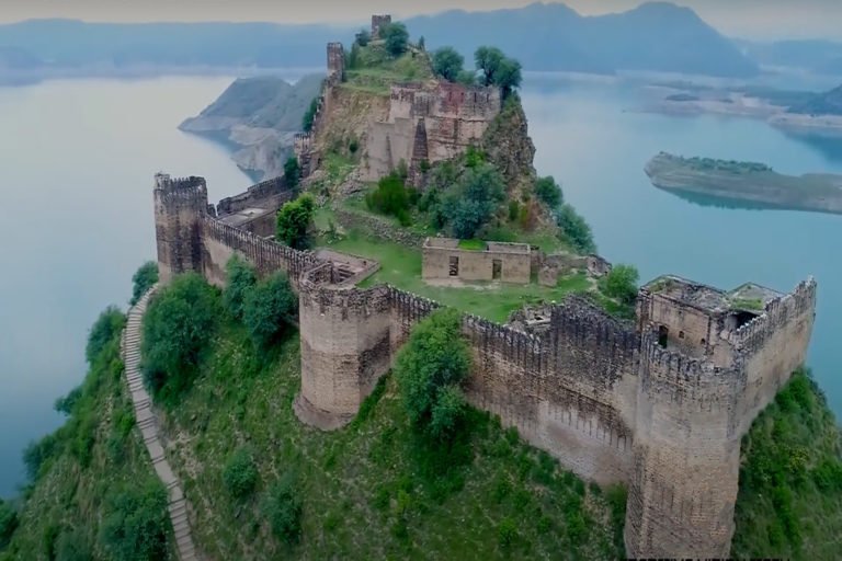 Historical Forts in Pakistan: Guardians of the Nation's Heritage